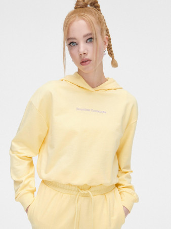 Magazin online de haine si incaltaminte de brand in Moldova